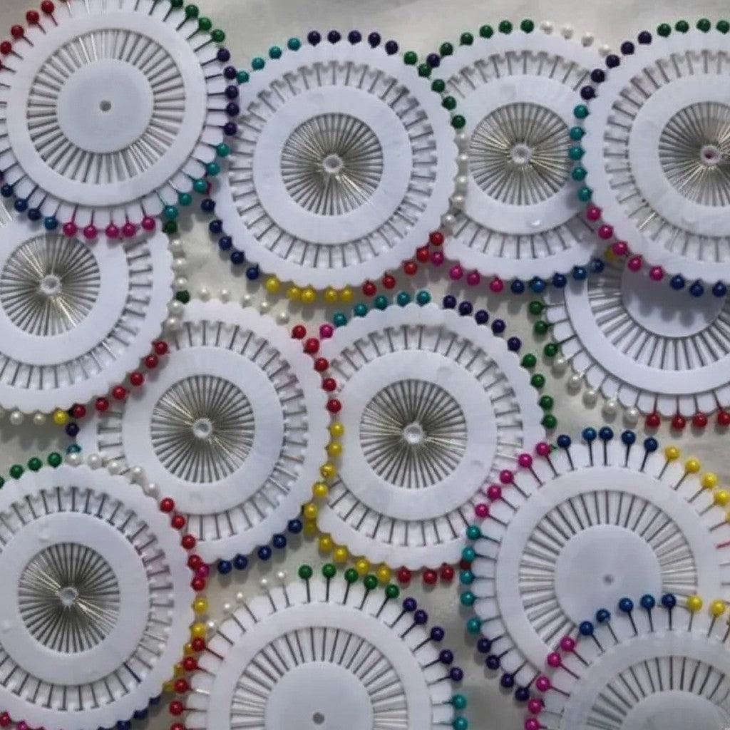 Pin Reel – Haya Threads